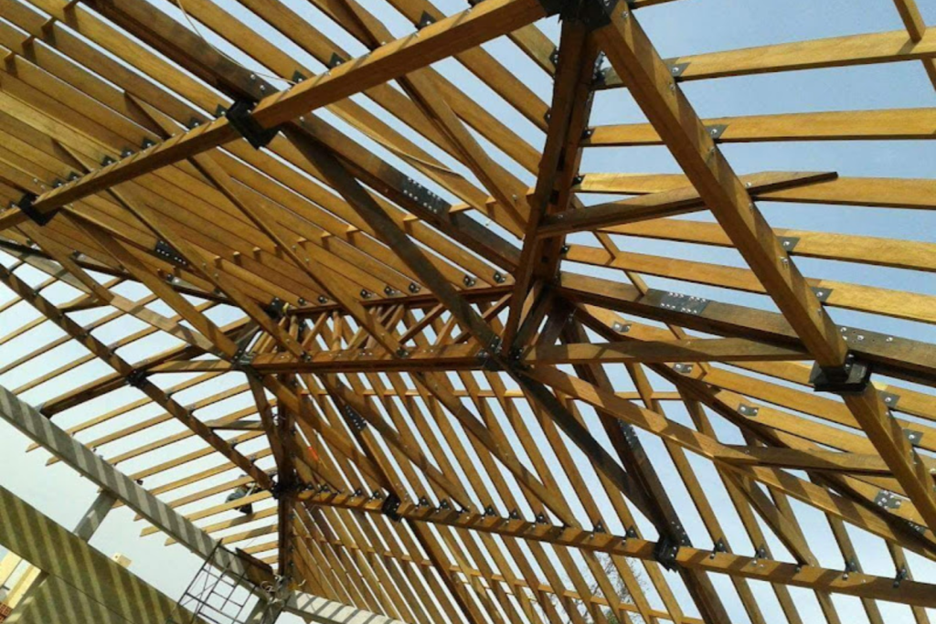 Cubiertas En Madera | Maderas y Laminas Especiales