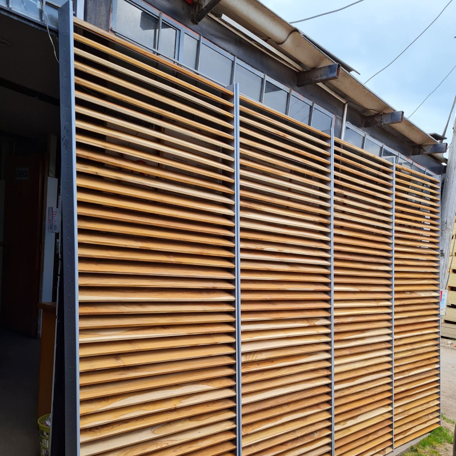 Fabriación Celosías | Maderas y Laminas Especiales