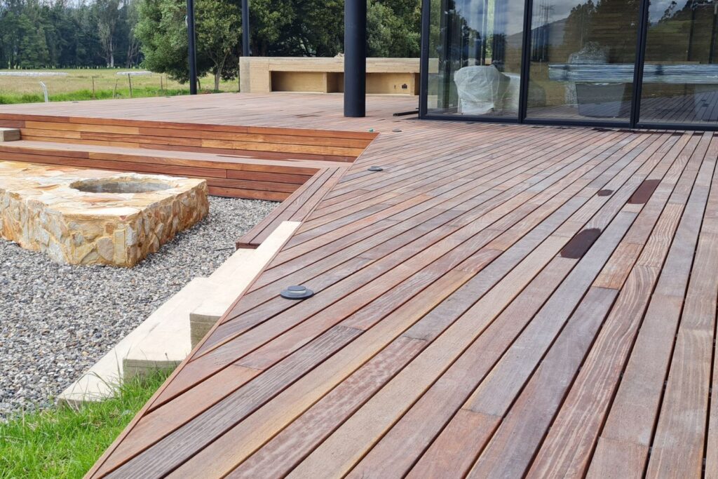 Deck en Madera | Maderas y Laminas Especiales